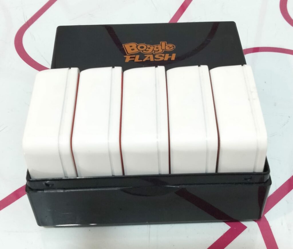 JUEGO HASBRO BOGGLE FLASH – Nolotire