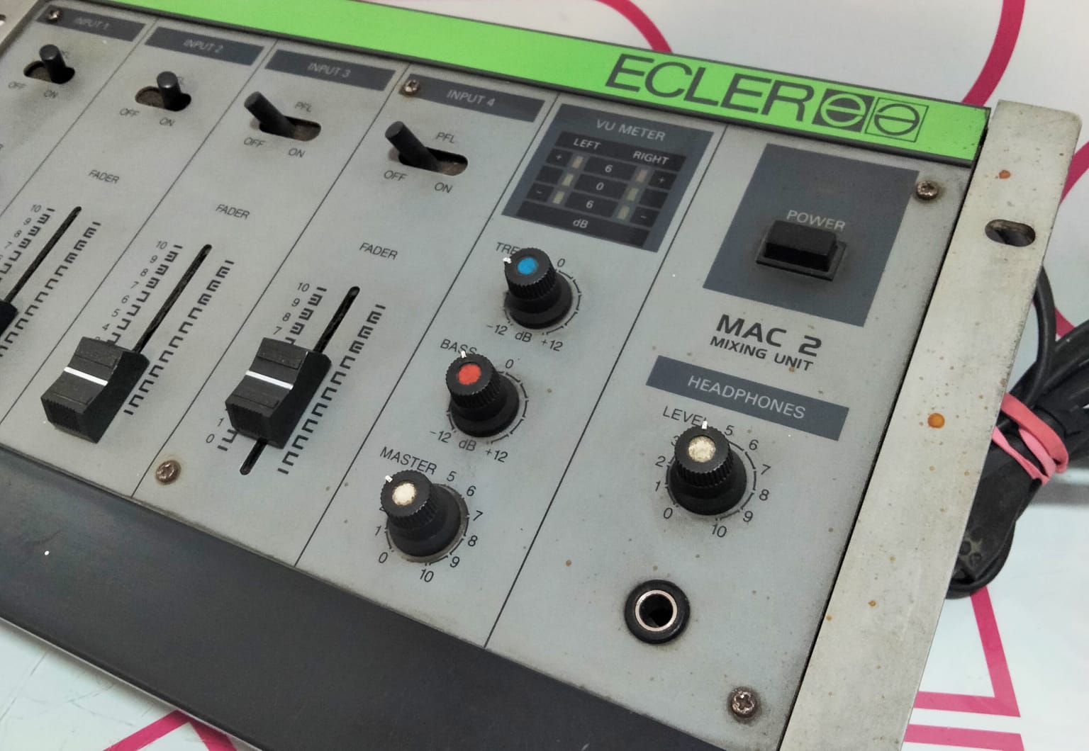 MESA DE MEZCLAS ECLEREE MAC 2 – Nolotire