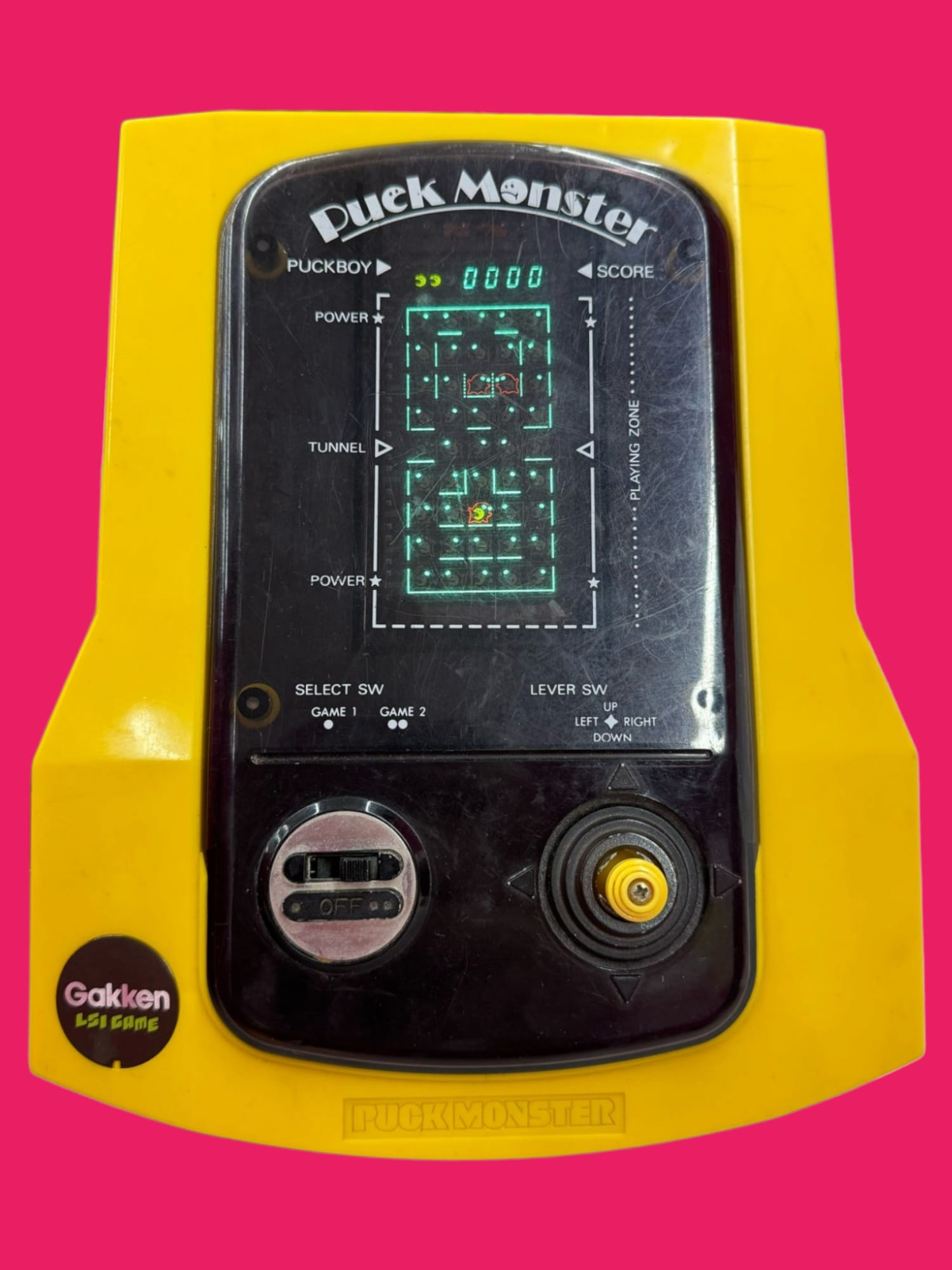 CONSOLA PORTATIL “PACMAN” PUCK MONSTER GAKKEN AMARILLA Y NEGRA – Nolotire